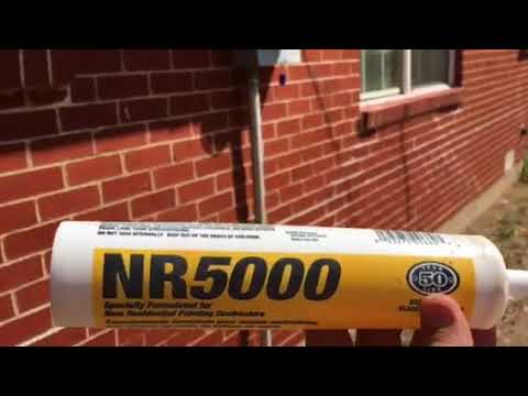 BIG FAT BEADS Of CAULKING CAULK FOR EXTERIOR PAINTING - YouTube