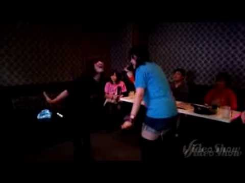 【yukky&hetare】W「ロボキッス」ｶﾗｵｹで踊ってみた♪ - YouTube