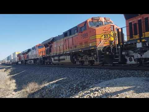 BNSF 8342 WB Intermodal Z Train MP 132.4 in Chillicothe Illinois 3/8/25 - YouTube