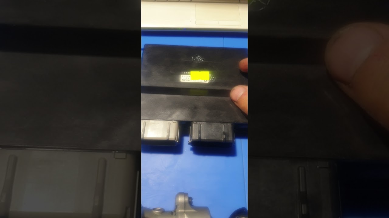 Suzuki GSX-S 1000cc 2018 All keys lost,key programming. Raktu gamyba ir ...