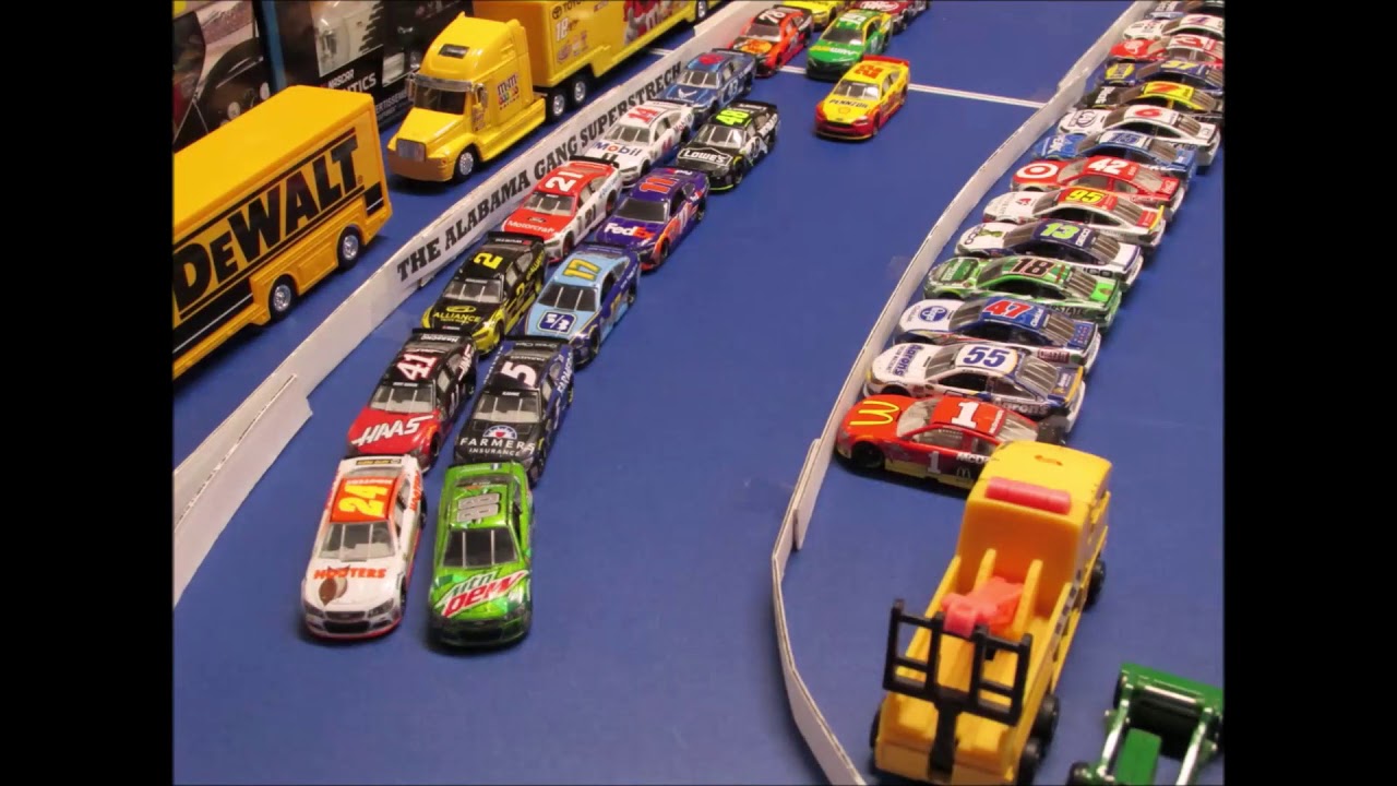 NASCAR Stop Motion: Lay's NASCAR Cup Series Race 2 (Talladega) - YouTube
