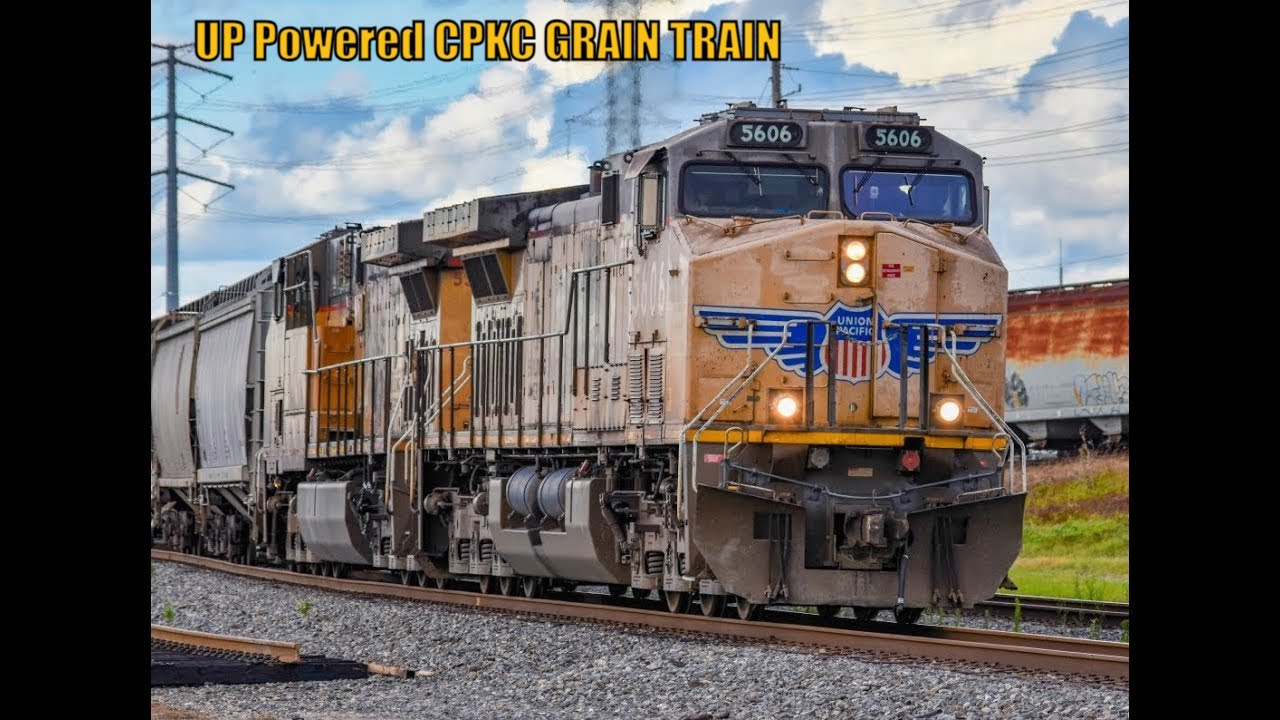 UP 5606 leads KCS Loaded Grain through the Tower 87 Diamonds! - YouTube