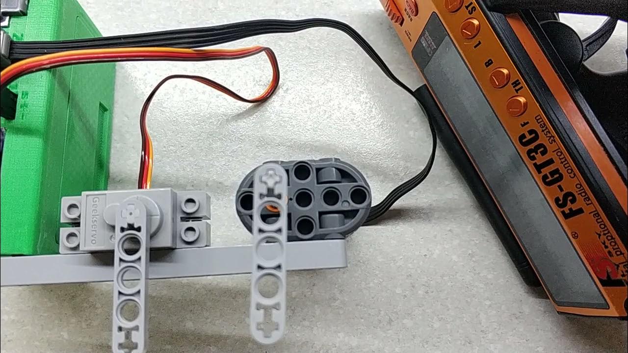 GeekServo против Lego servo. часть 1 - YouTube