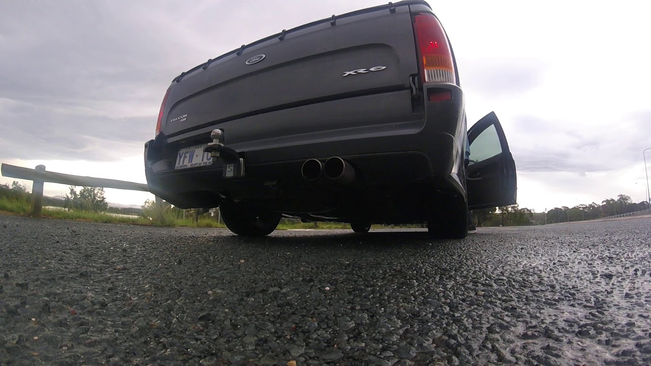 BF2 Falcon Ute XR6 Pacemaker 4495 - YouTube