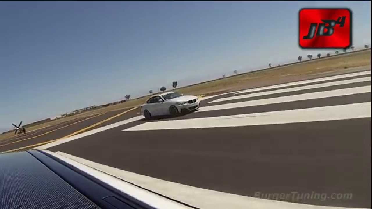 BMW F80 M3 JB4, Pure S2 Turbo (590whp) vs M235i JB4, Pure S1 - YouTube