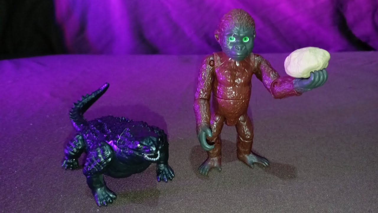 GODZILLA X KONG: SUKO Y TITANUS DOUG playmates toys - YouTube