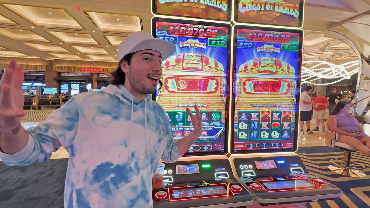 LANDING THE BONUS FEATURE! (Las Vegas Slot Play From RESORTS WORLD ...