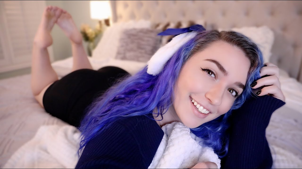 Wanna Relax And Cuddle With Me ♡ Girlfriend Asmr C Youtube