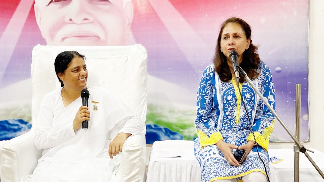 Deepika Jindal Ji - Sharing Her Experience -Jyotipura Hisar - YouTube