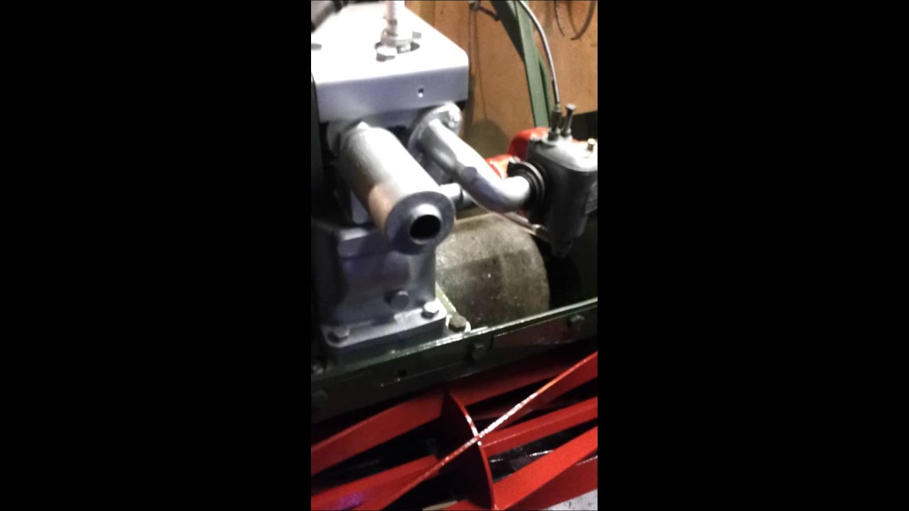 villiers MK 7 restored on atco 14 inch mower 1969/70 - YouTube