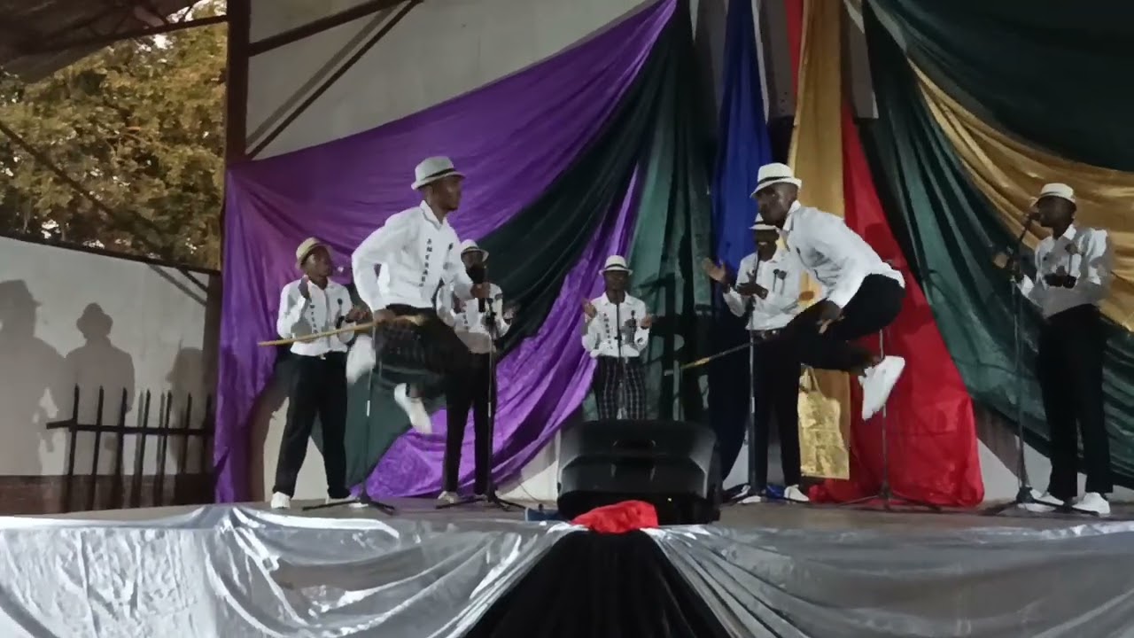 juba dance @Amaqaqa music - YouTube