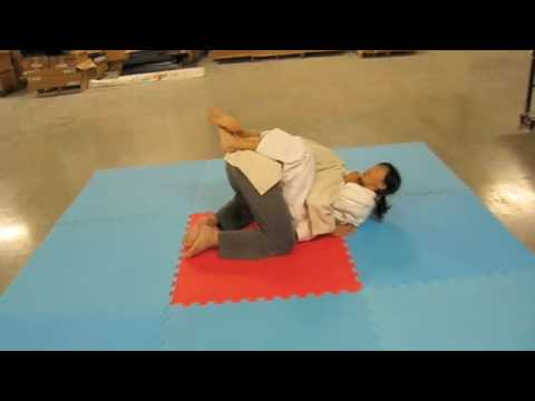 Anaconda Choke, Guillotine Choke, and Peruvian Necktie 08062009 - YouTube
