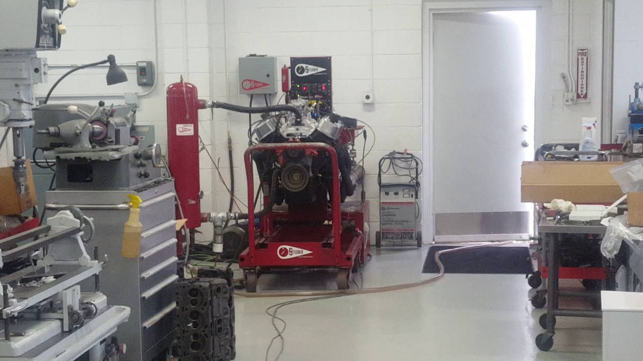 468 BBC , 990 heads, Victor jr intake, 4150 carb - YouTube