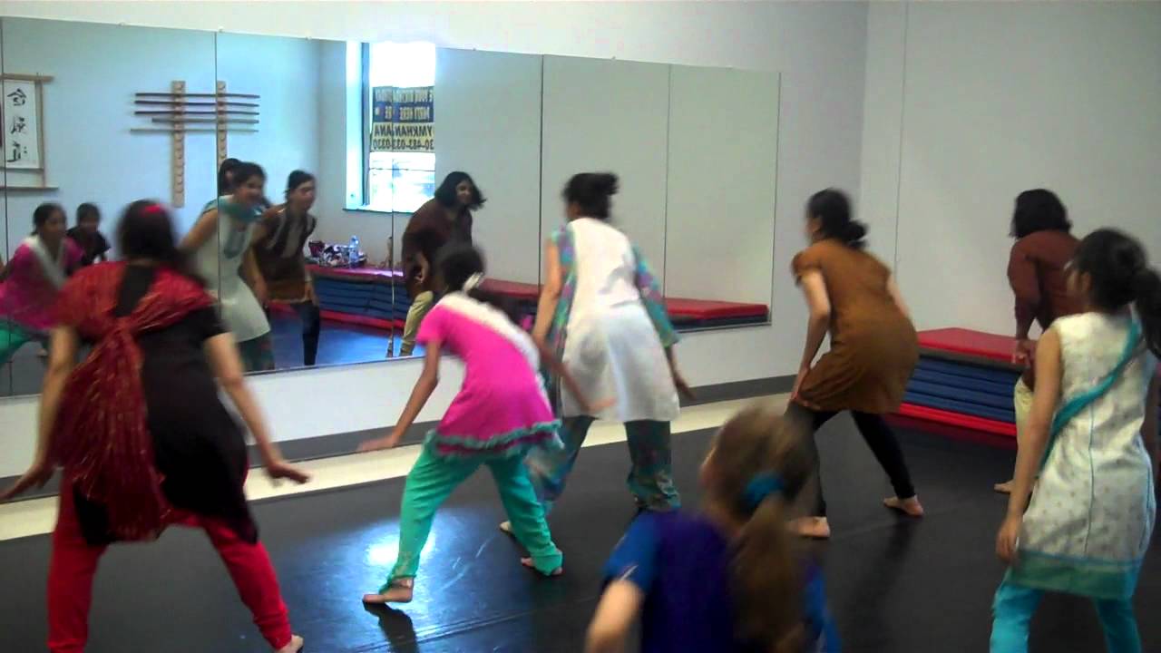 Kathak dance practice 06-26-11 001 - YouTube