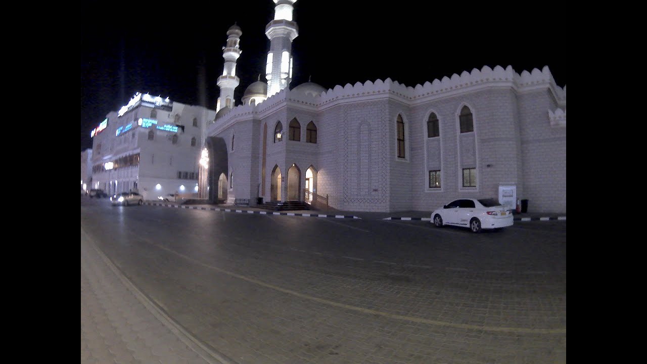 OMAN NIGHT VIEWS 🌃🌃||NIGHT WALKING TOUR IN OMAN||WALKING IN OMAN CITY ...