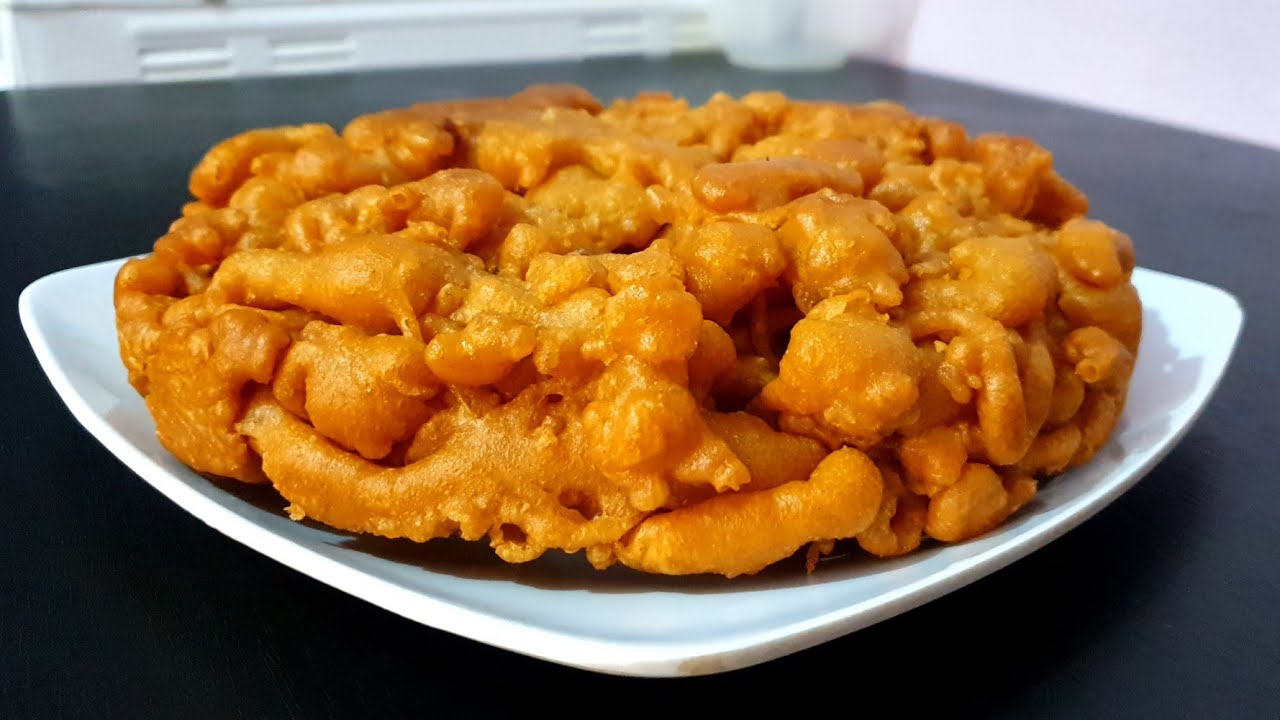 BROWN FLOUR CAKE RECIPE | DEEP FRIED CAKE - YouTube