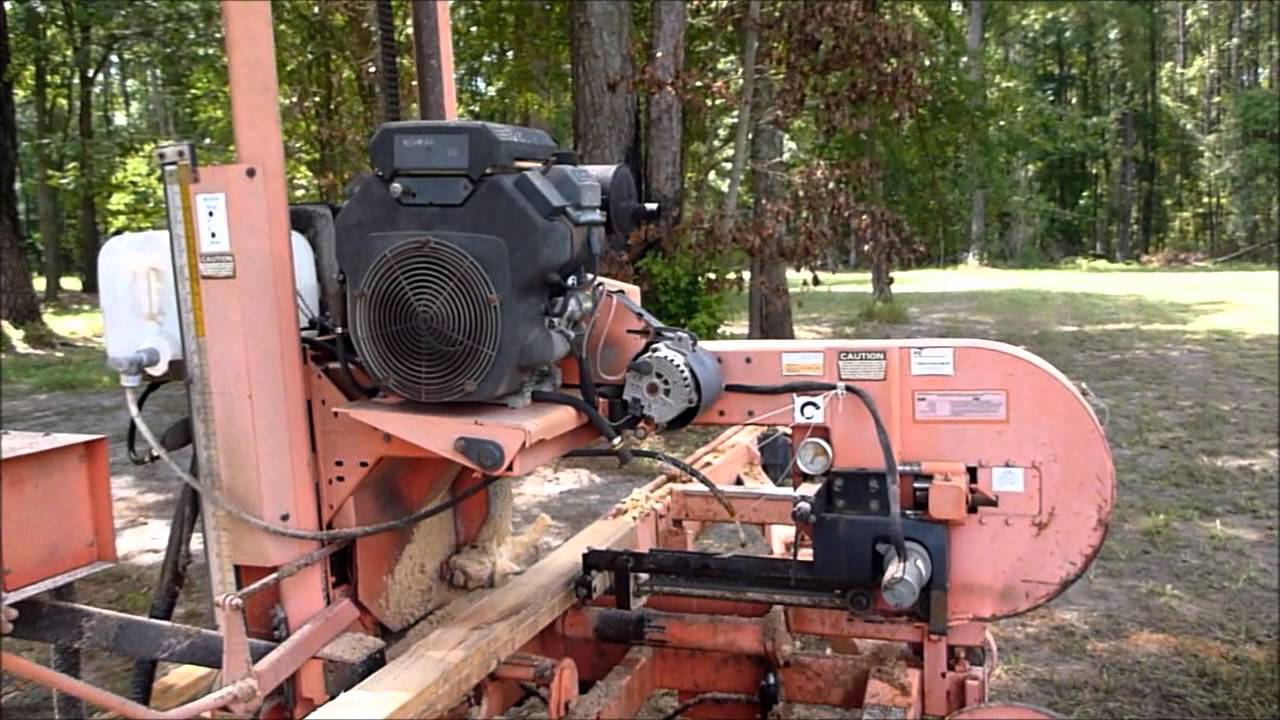Portable Sawmill Cutting Black Willow Boards - YouTube