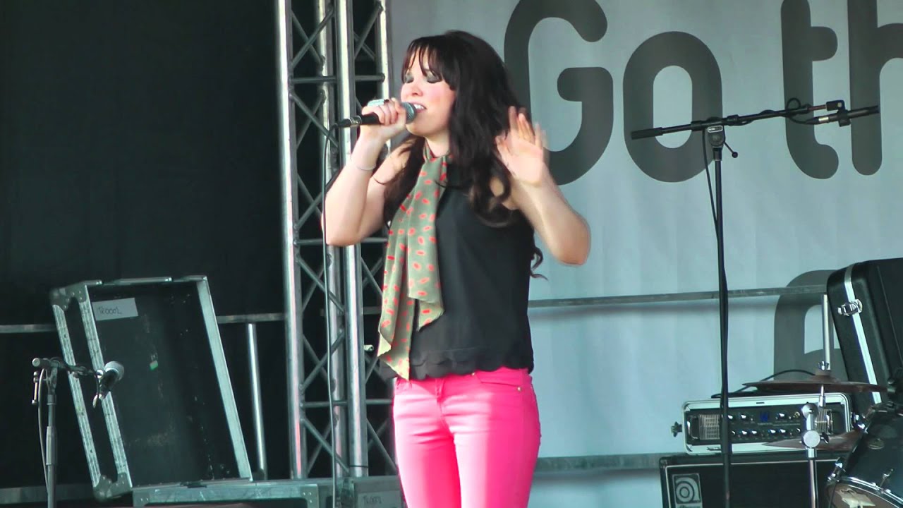 Hollie Burns --- Rolling In The Deep - YouTube