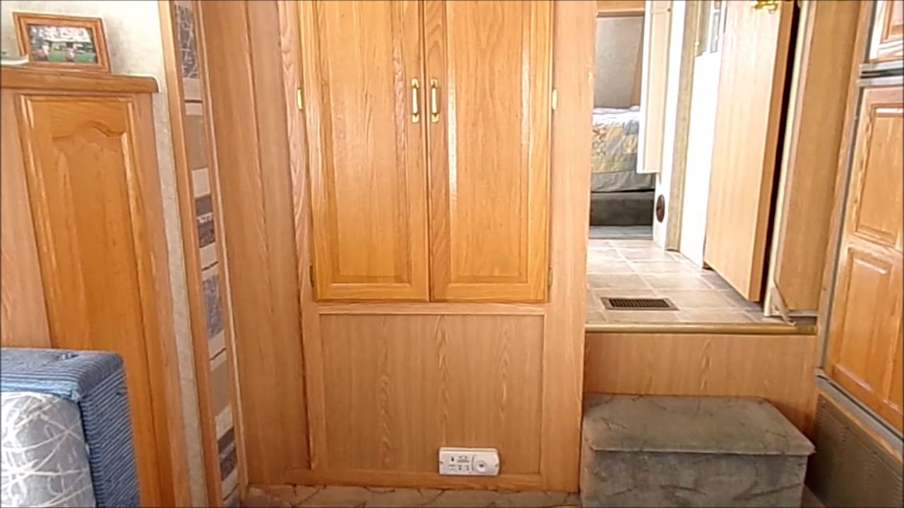 2004 Forest River Wildcat 24RL Fifth Wheel Stock Number 3731-1 - YouTube