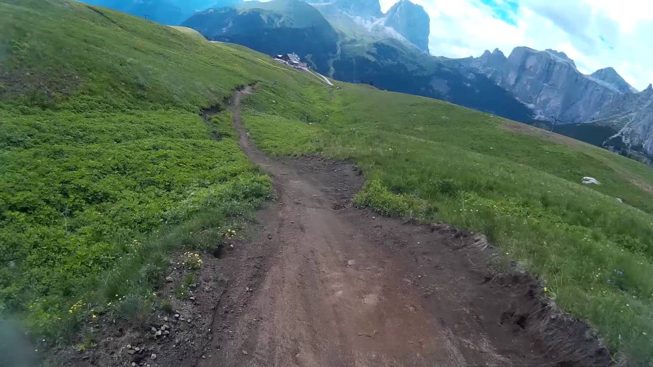 MTB - Canazei Bike Park - Double U - YouTube