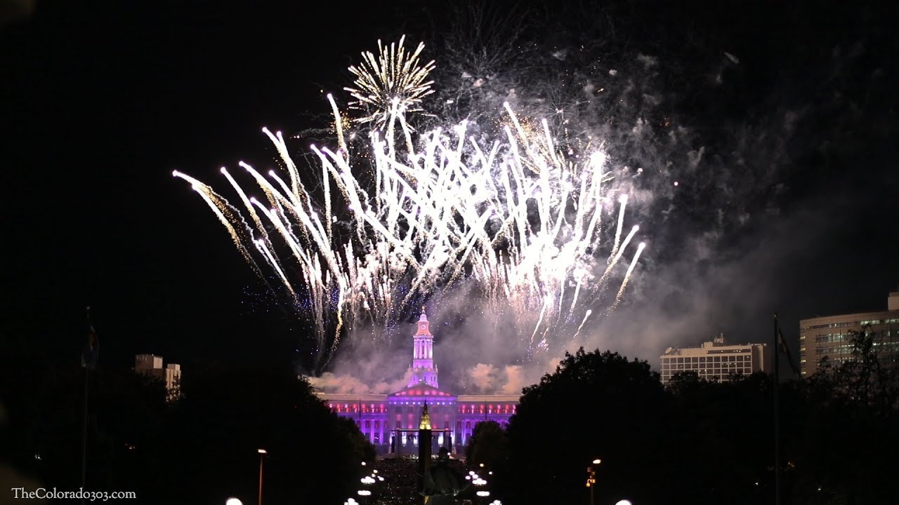 Civic Center Park Denver Fireworks 2019 - YouTube