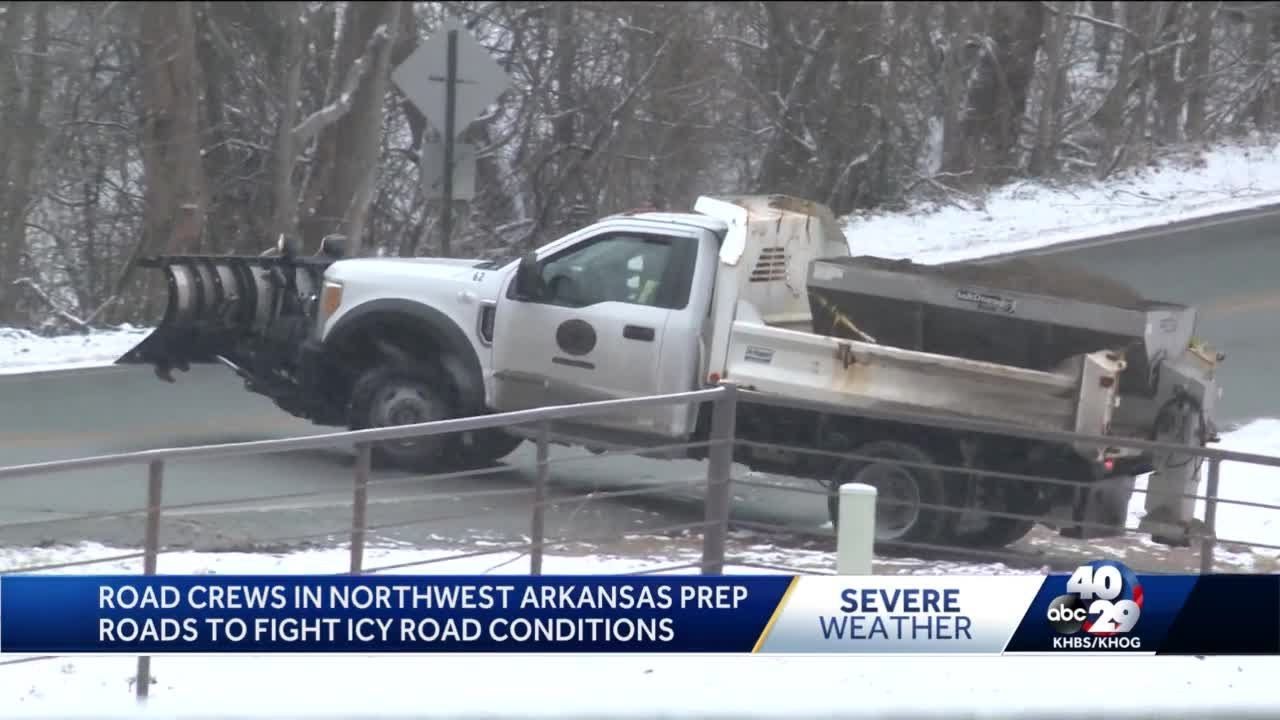 Road crews in Northwest Arkansas prep roads to fight icy road ...