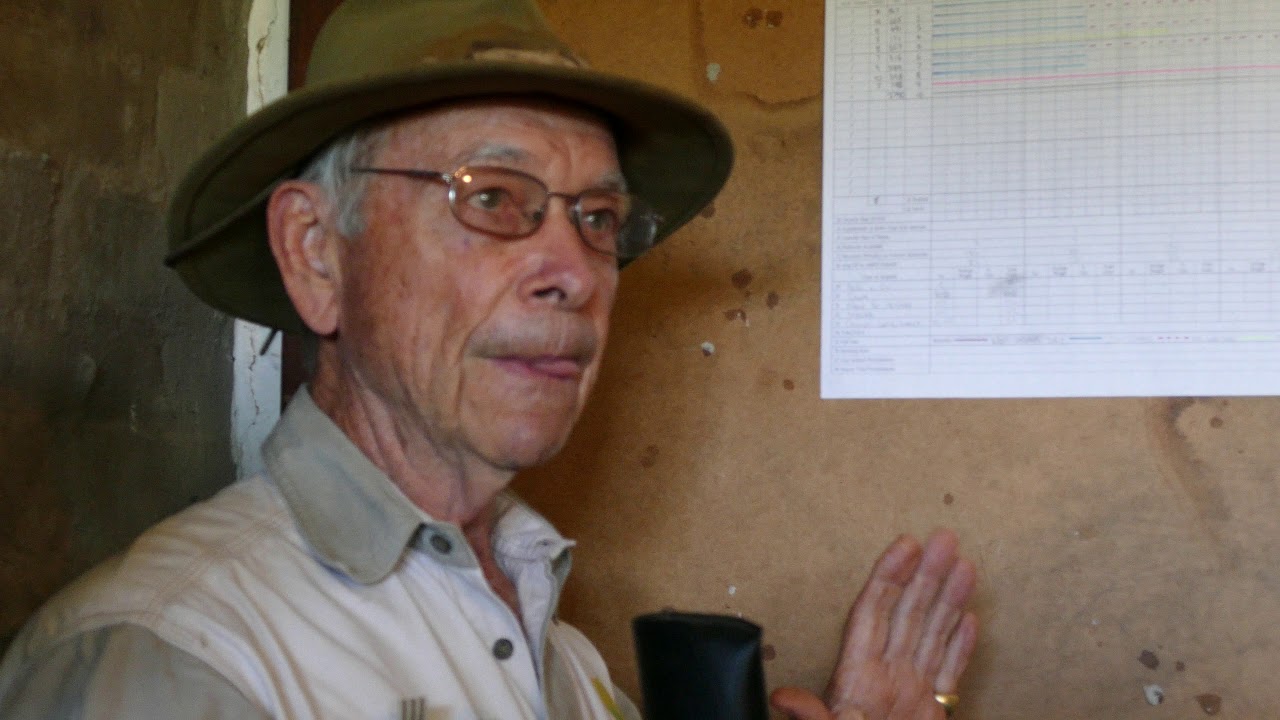 Allan Savory 2015 talks grazing chart - YouTube