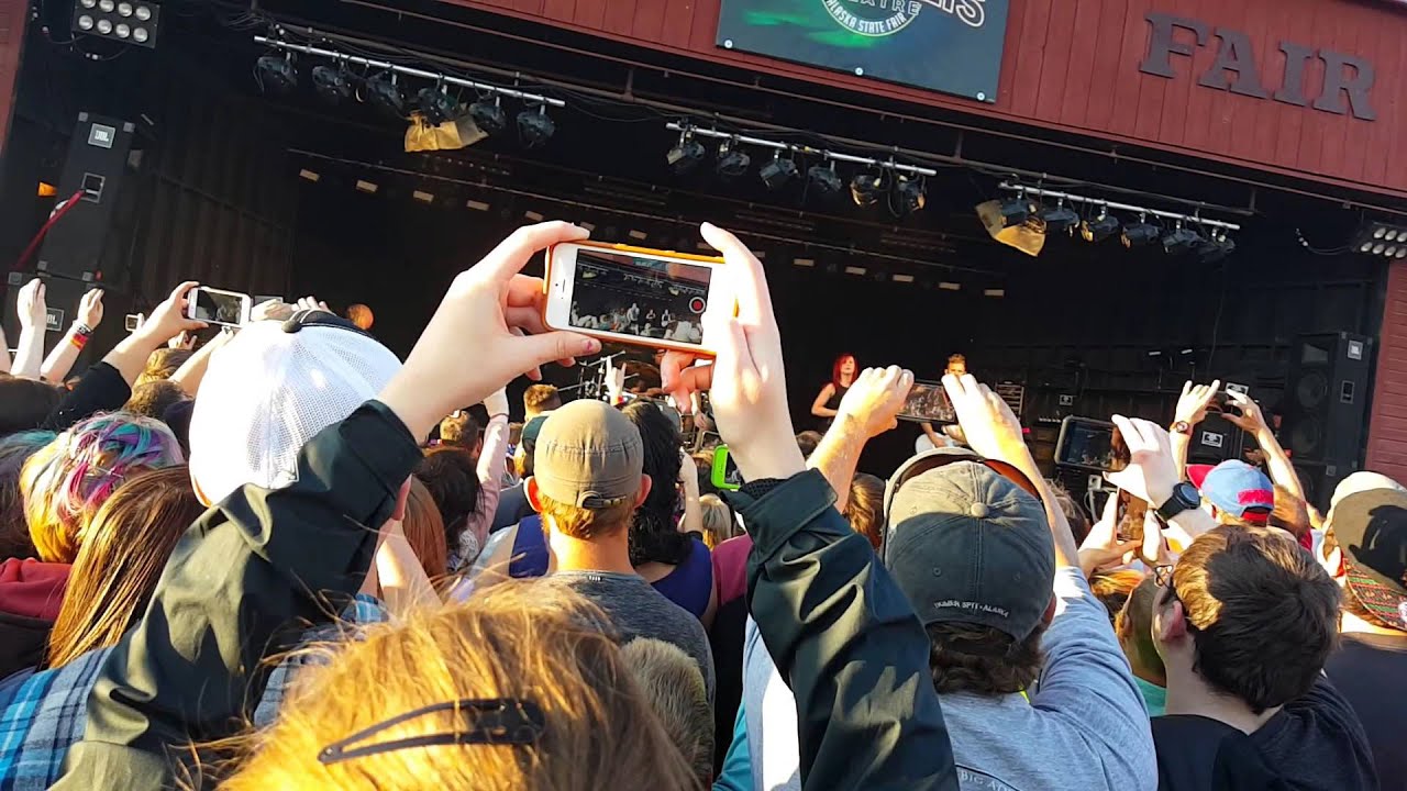 Skillet Alaska Concert 2015 State Fair - YouTube
