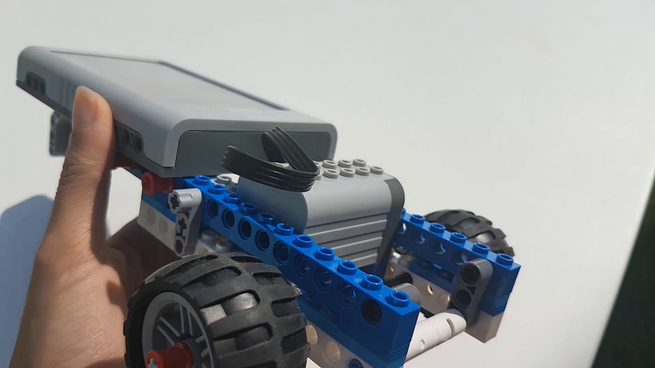 LEGO Solar car - YouTube
