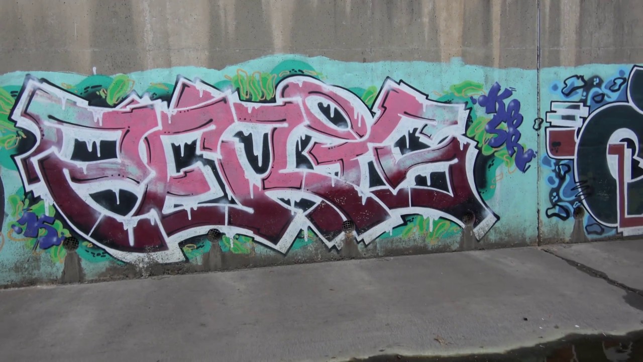 ephekzprojectz-kitchener graffiti - YouTube
