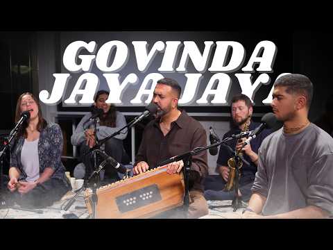 Govinda Jaya Jaya — Radhika Das — LIVE Kirtan at OmNom