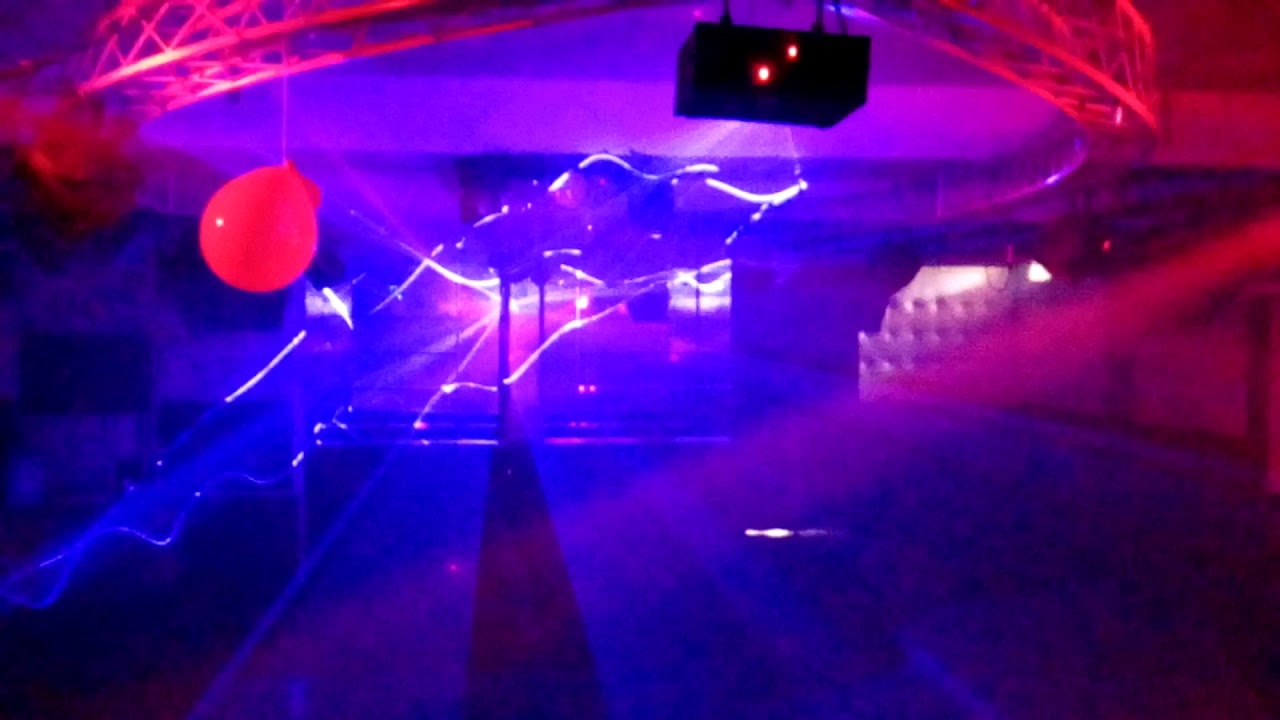 Discotronic disco in bliss club - YouTube