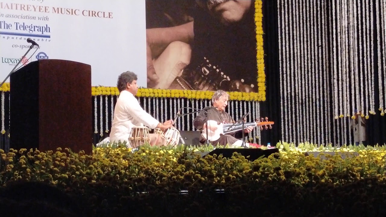Ustad Amjad Ali Khan and Pandit Subhankar Banerjee Kolkata Kalamandir ...