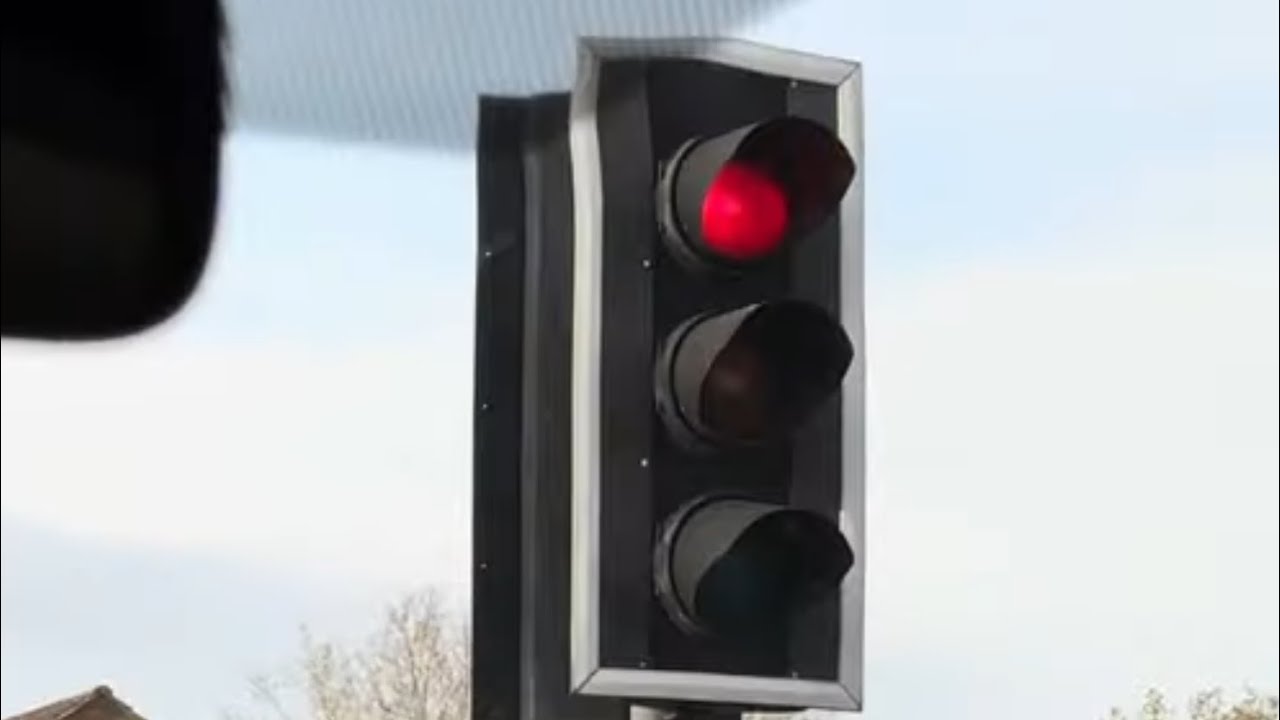 1 GEC Elliott & Plessey Automation Mellor Traffic Lights Near Walmley ...