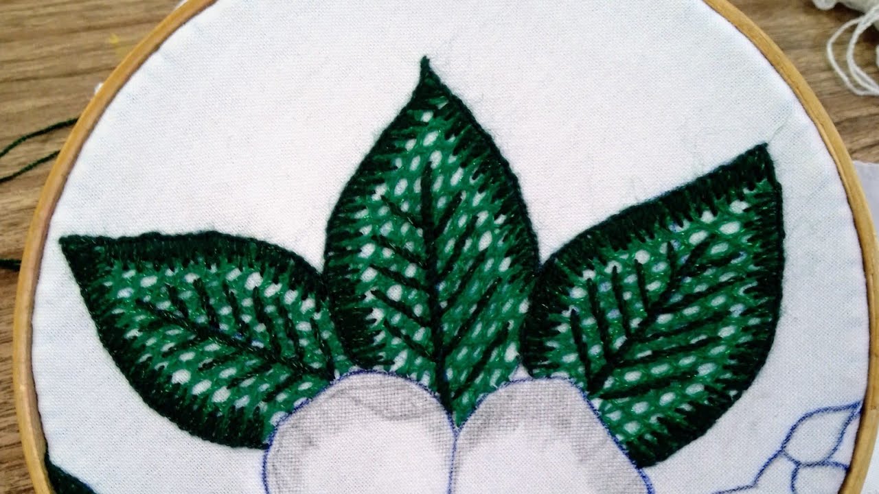 Bordando hojas 🍂🍃🌱 con puntadas fáciles!!! - YouTube