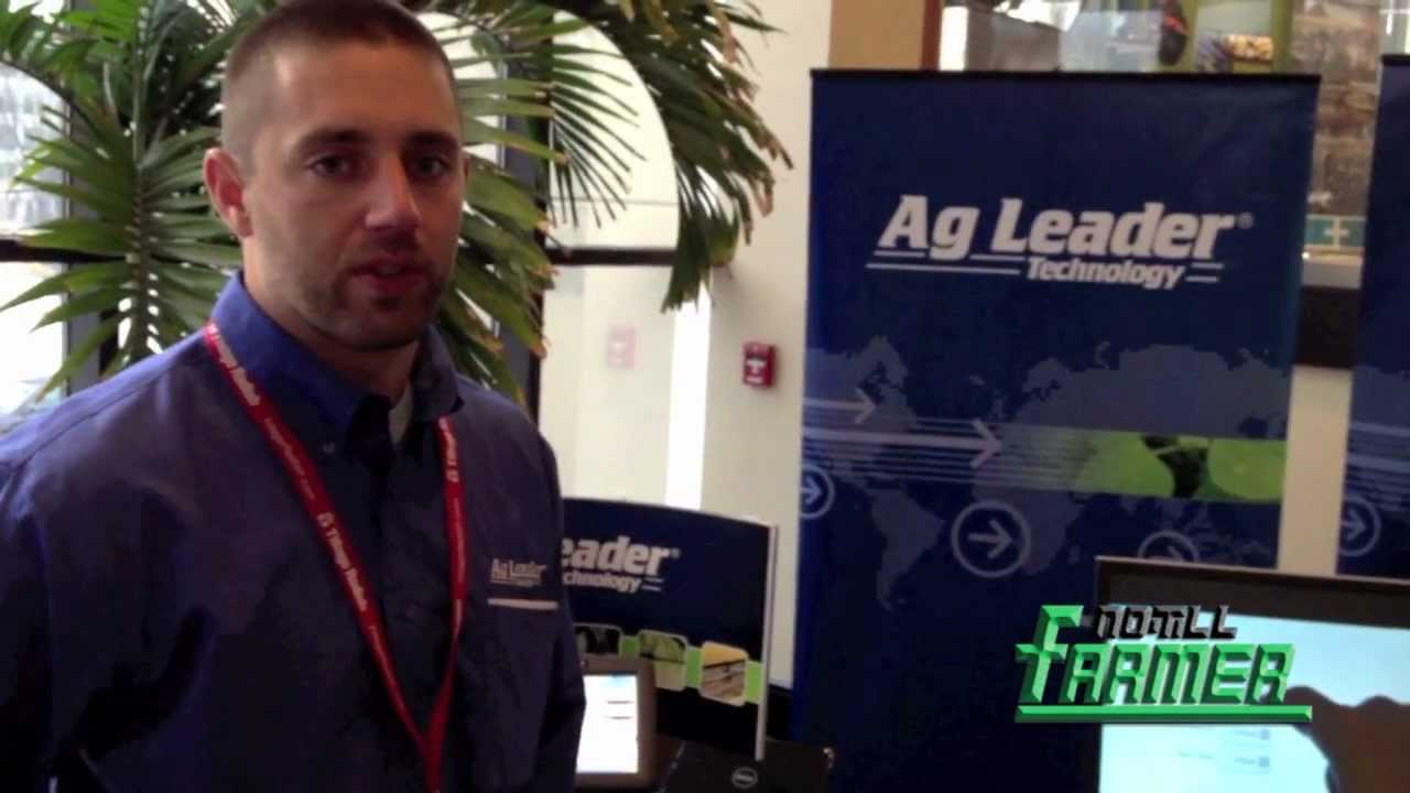 Ag Leader Shows Versa and Intega Displays at the 2012 National No ...