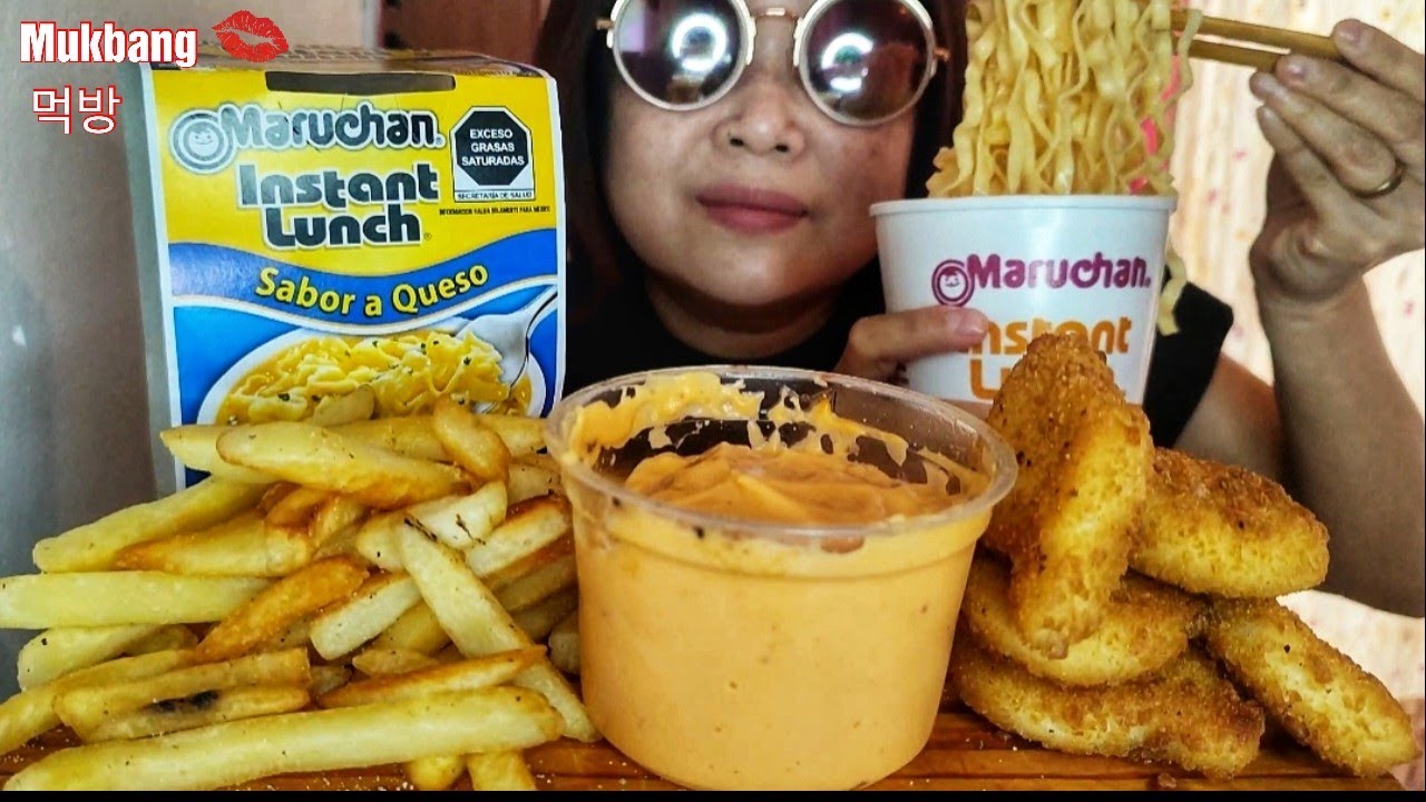 MESSY EATING | CHEESY RAMEN NOODLES MUKBANG | CHICKEN NUGGETS ASMR 먹방 ...