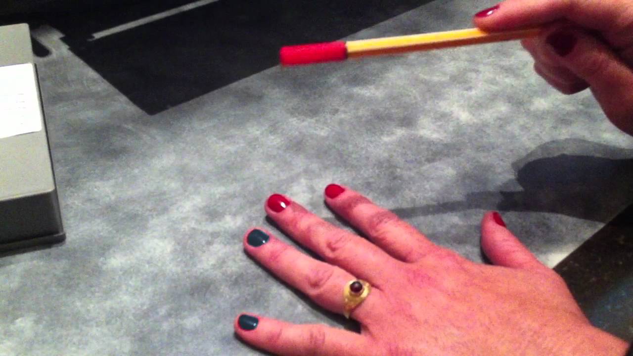 CHANGE FINGER NAILS COLOR AFTER EFFECTS-שינוי צבע ציפורניים - YouTube