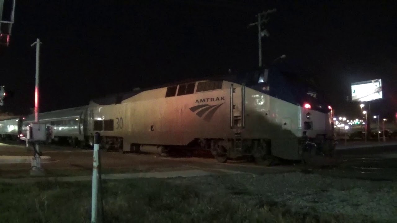 Amtrak Blue Water Battle Creek Michigan 12/2/17 - YouTube