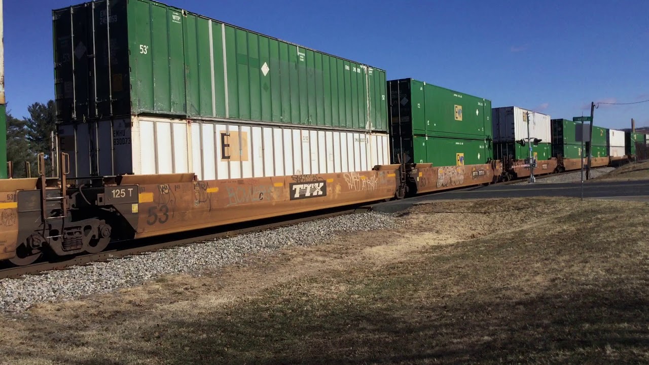 CSX and UP lead NS 201! - YouTube