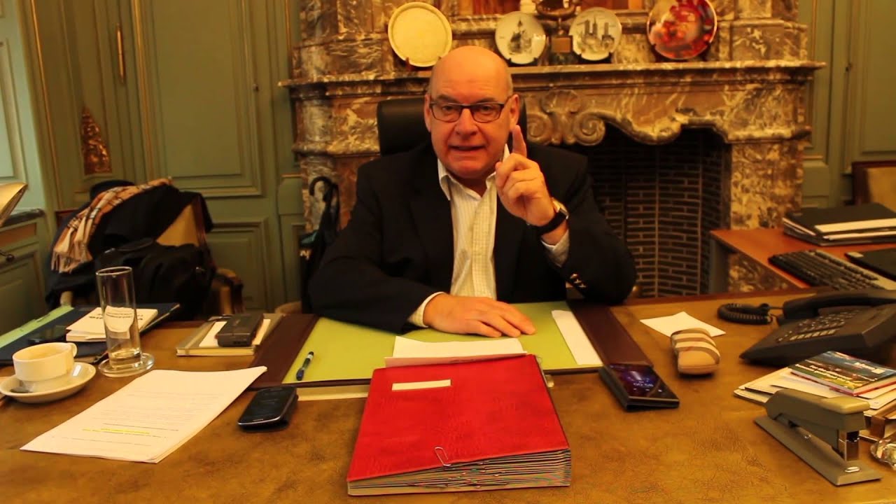 Speciale mededeling van burgemeester Daniël Termont! - YouTube