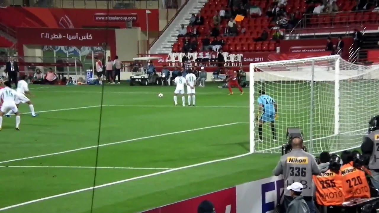 Asian Cup 2011: Iran 2-1 Iraq - Iman Mobali scores winning goal - YouTube