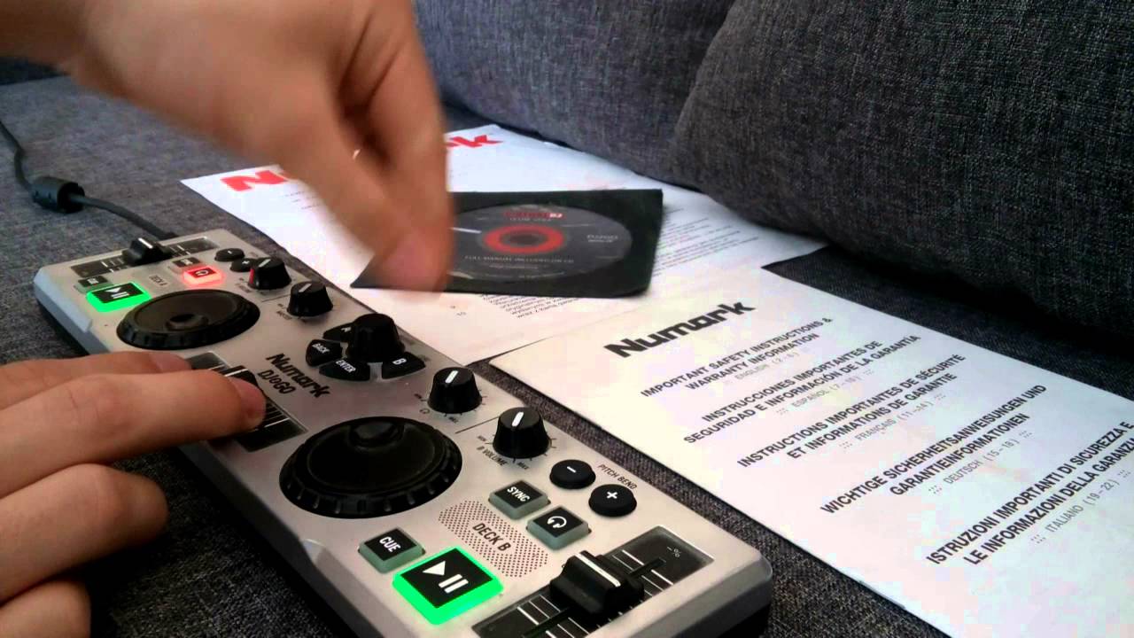Summer Mini Mix 2016 - Numark DJ2GO MIDI Controler. - YouTube