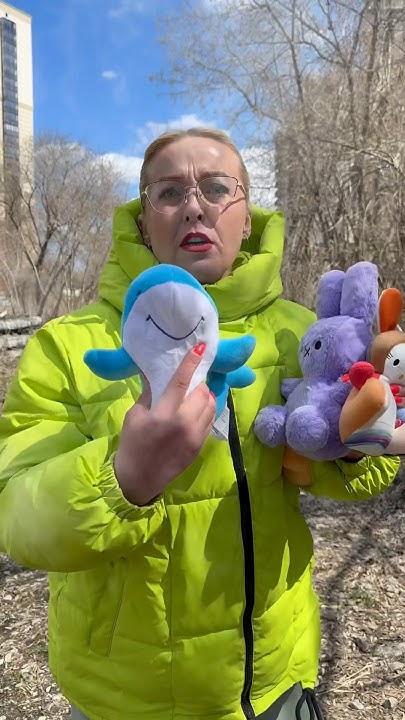 МАМА И ИГРУШЕЧНЫЙ МОНСТР 👺 #shorts - YouTube