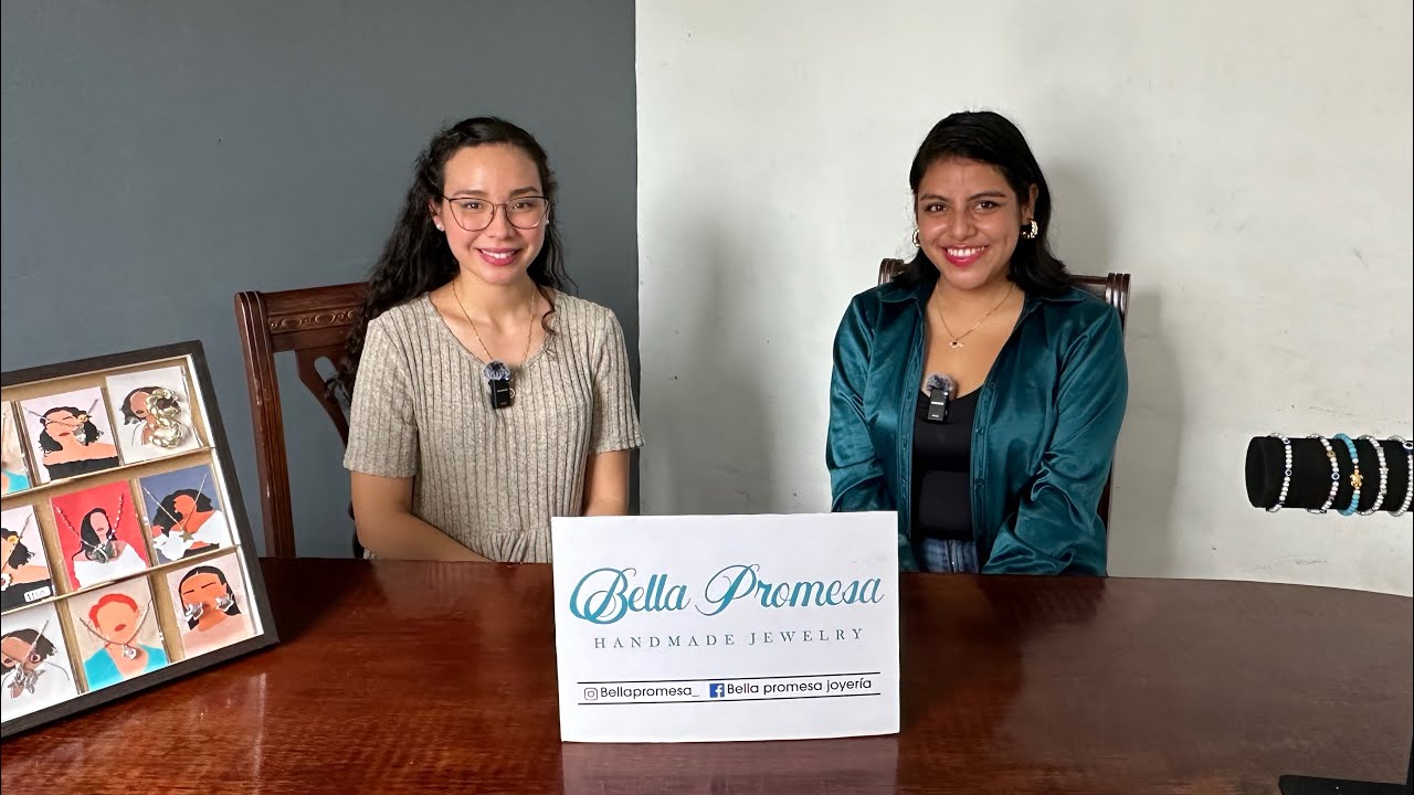 La entrevista con Mariana Rangel / Anna González-Bella Promesa - YouTube