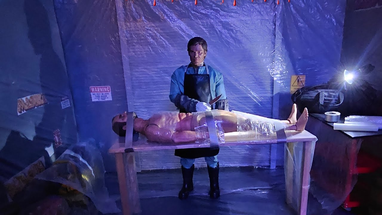 CUSTOM 1/6 SCALE DEXTER KILL ROOM COLLAPSIBLE DIORAMA - YouTube