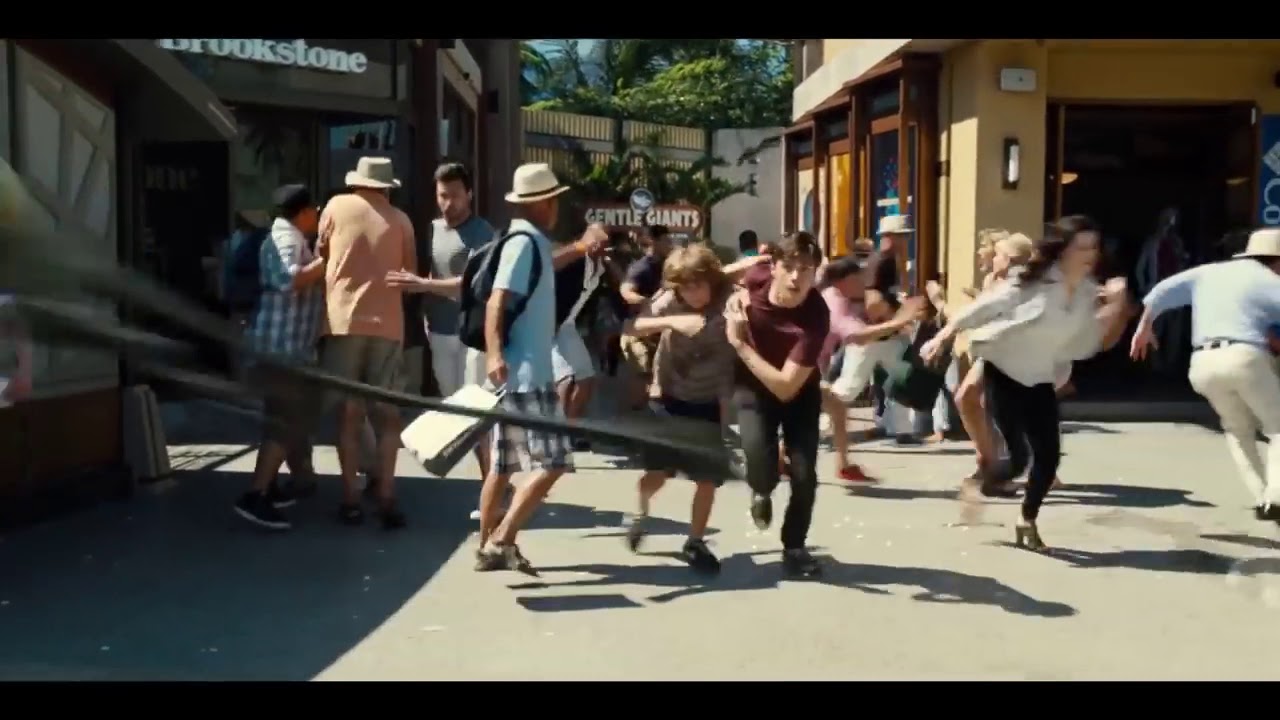 Main Street Attack Scene ৷ Jurassic World - YouTube