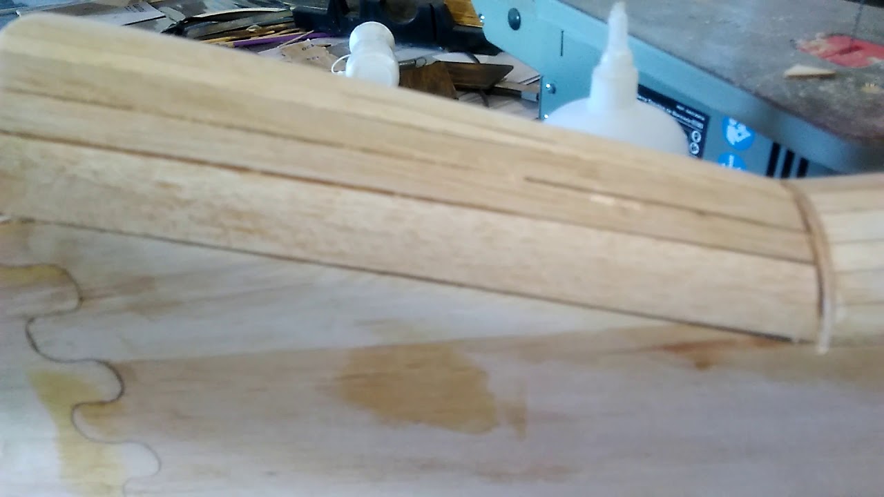 acabamento balsa com dope - YouTube