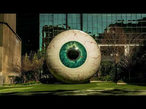 Cam Fanus İçinde Tek Gözlü Canavar | Divane