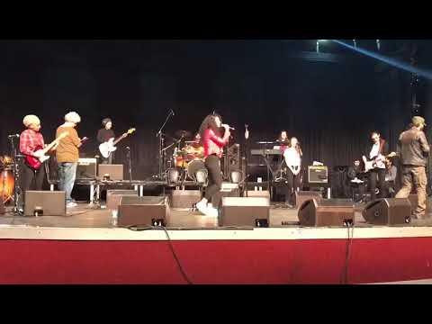 FİZY 21.LİSELERARASIMÜZİKYARIŞMASI - HALKALI ÖZEL BOĞAZİÇİ ANADOLU LİSESİ - SOUND CHECK